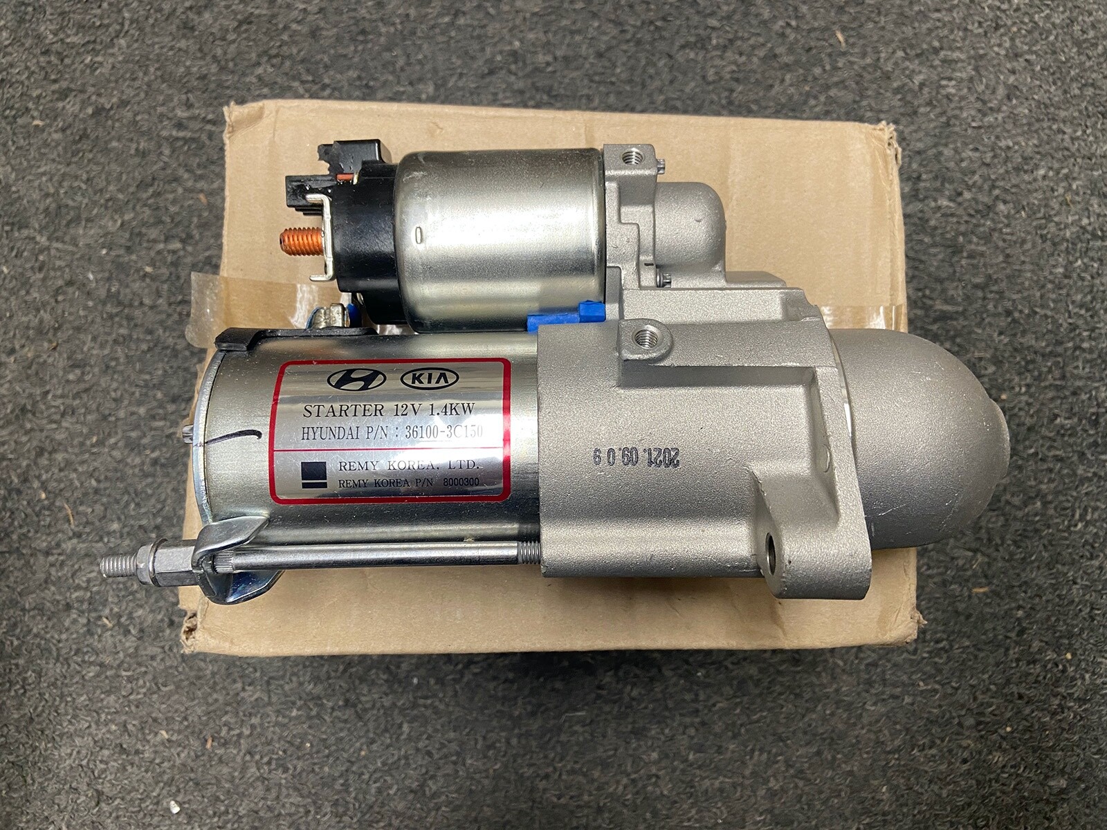 Genuine Starter 36100-3C150 - DAMAGED PLASTIC SOCKET (EASY FIX) for ...