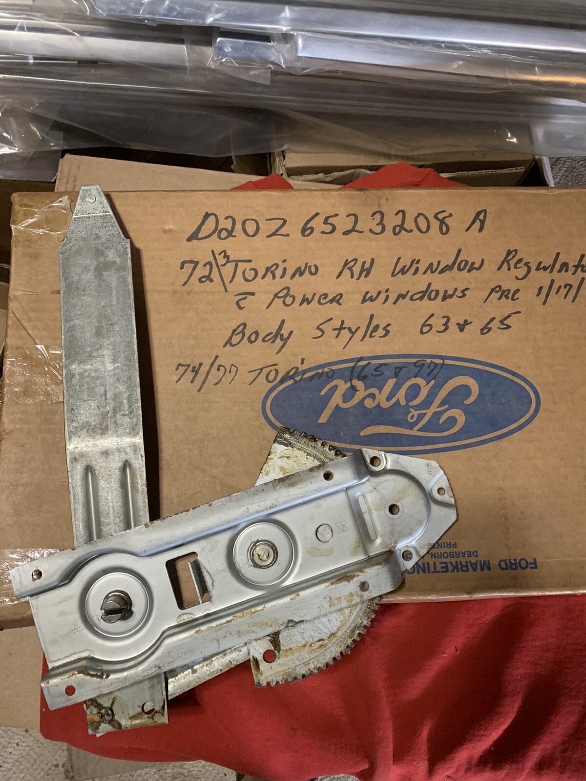 NOS 1972-1973 Ford Torino Power Window Regulator RH D2OZ-6523208 Pre 1 ...