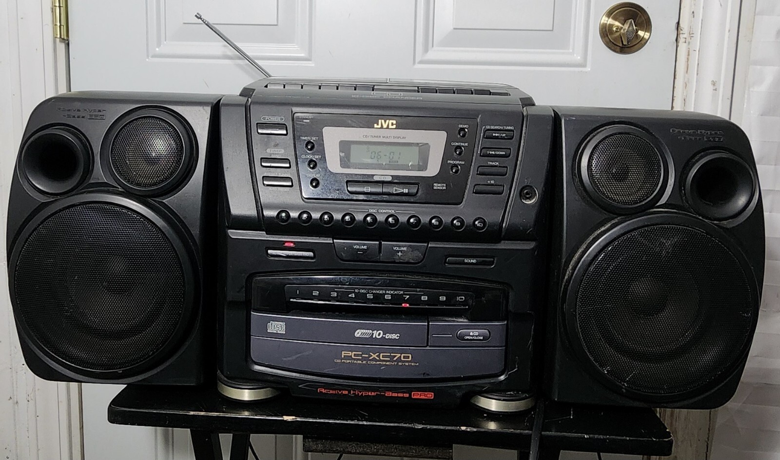 JVC PC-XC70 Stereo System Boombox 10 Disc CD Changer & 2 Cassette Works ...