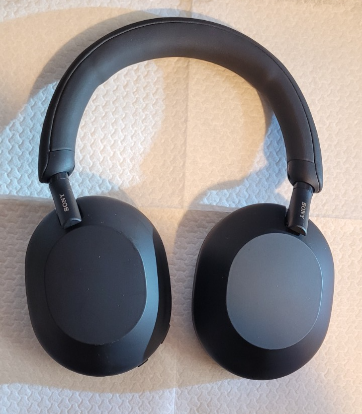 Sony WH-1000XM5/B Wireless Industry Noise Canceling Bluetooth ...