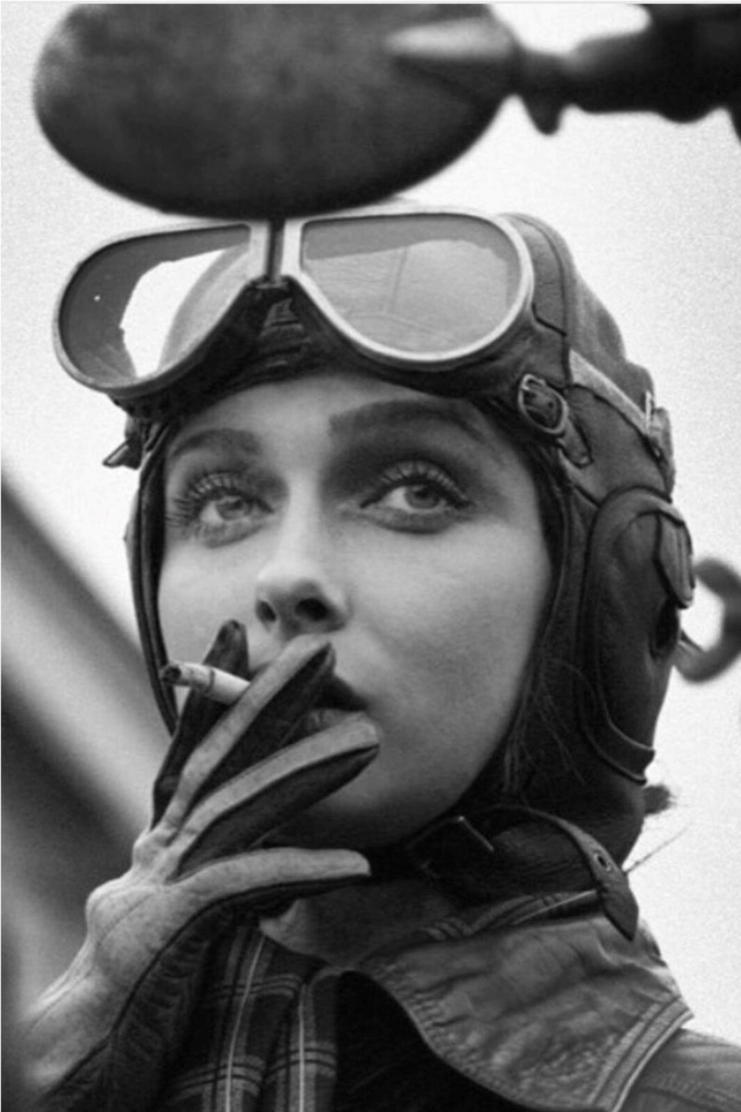 Shirley Slade smokes cigarette,1943 WW2 Photo Glossy 4*6 in С025 | eBay
