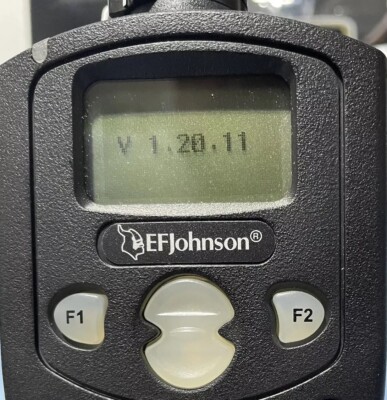 EF Johnson 5100 VHF Full Keypad Very Good condition. FFP Enabled. Radio ...