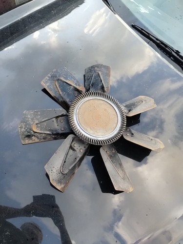 7 Blade Clutch Fan 18.5" Diameter Part #2863216 Mopar Chrysler Dodge ...