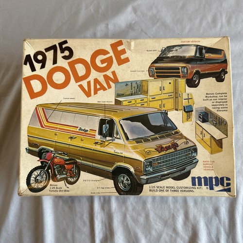VINTAGE MPC 1975 DODGE VAN w/YAMAHA DIRT BIKE 1/25 SCALE MODEL CAR KIT ...