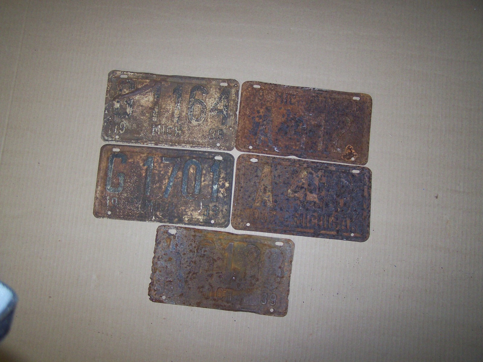 Lot of 5 old Vintage MICHIGAN License Plates 1936- 1939 chevy gm dodge ...