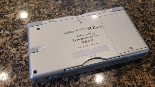 Nintendo DS Lite Kiosk Display model - Silver NFR | eBay