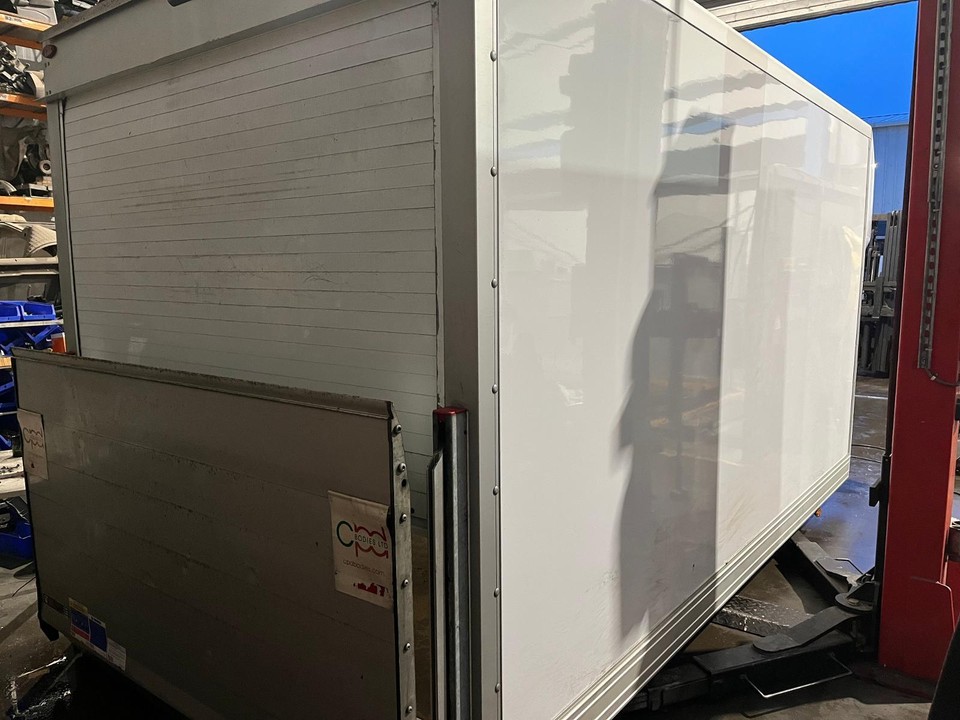 LUTON BOX BODY WITH TAIL LIFT FROM FORD TRANSIT MK8/9 FOR SALE | eBay