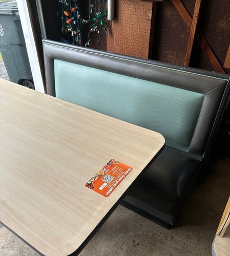 RARE Phase 3 90’s Chuck E. Cheese Booth and Table | eBay