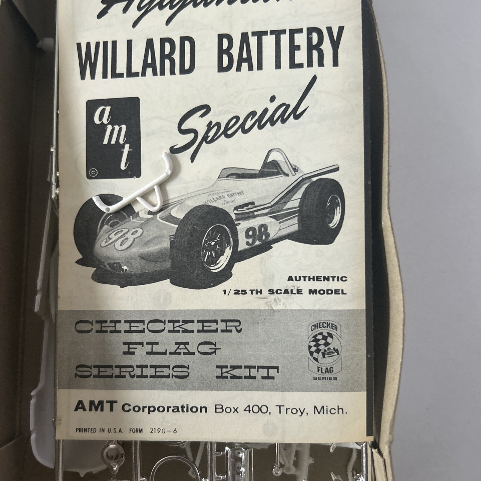 VINTAGE amt Agajanian’s Willard Battery Special 1/25 #2190-150 Indy 500 ...