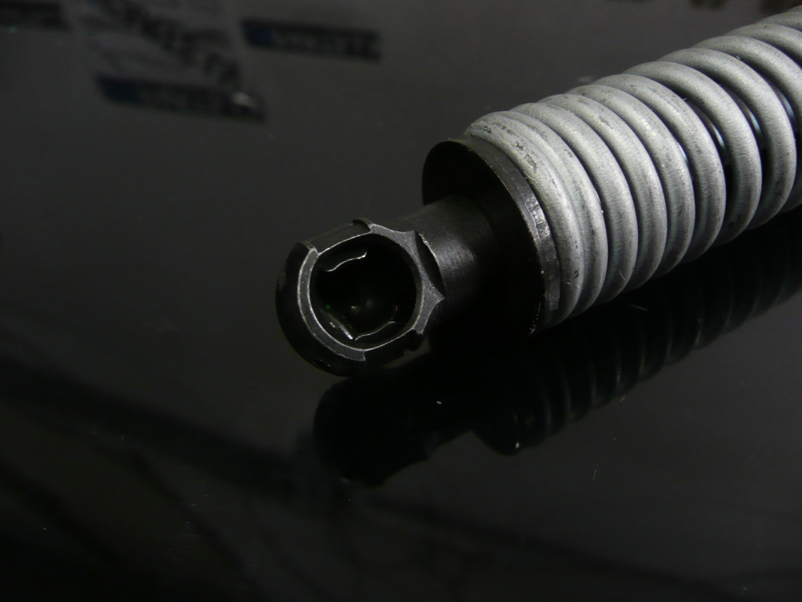 Genuine BMW E65 E66 E67 Left Trunk Lid Strut Shock With Spring ...