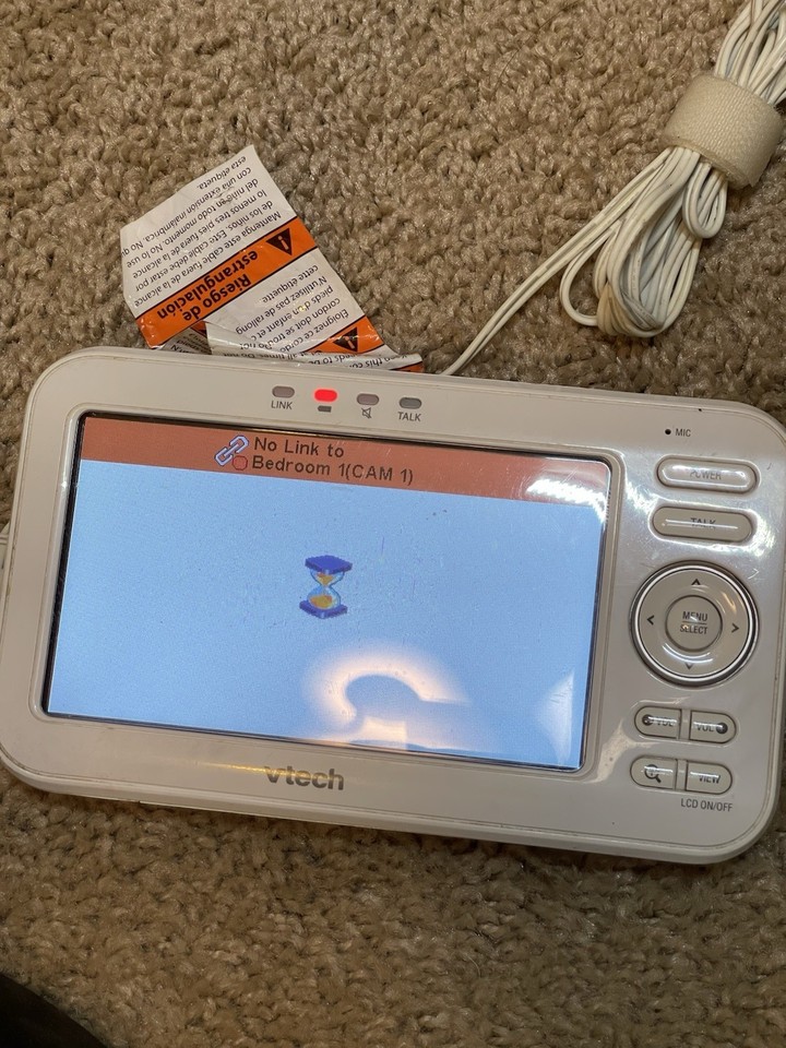 VTECH VM5251 PU White 5-inch Wireless Portable Digital Video Baby ...