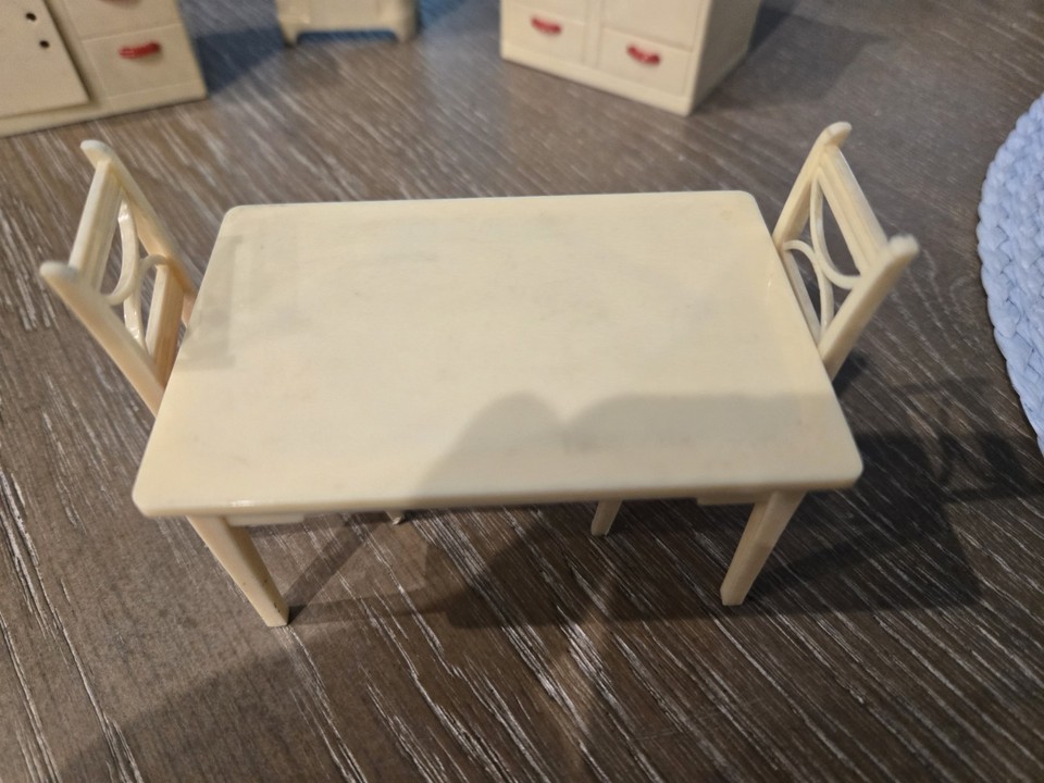 Renwal Plastic Dollhouse Vintage 6 pc Kitchen set Ivory /Red | eBay