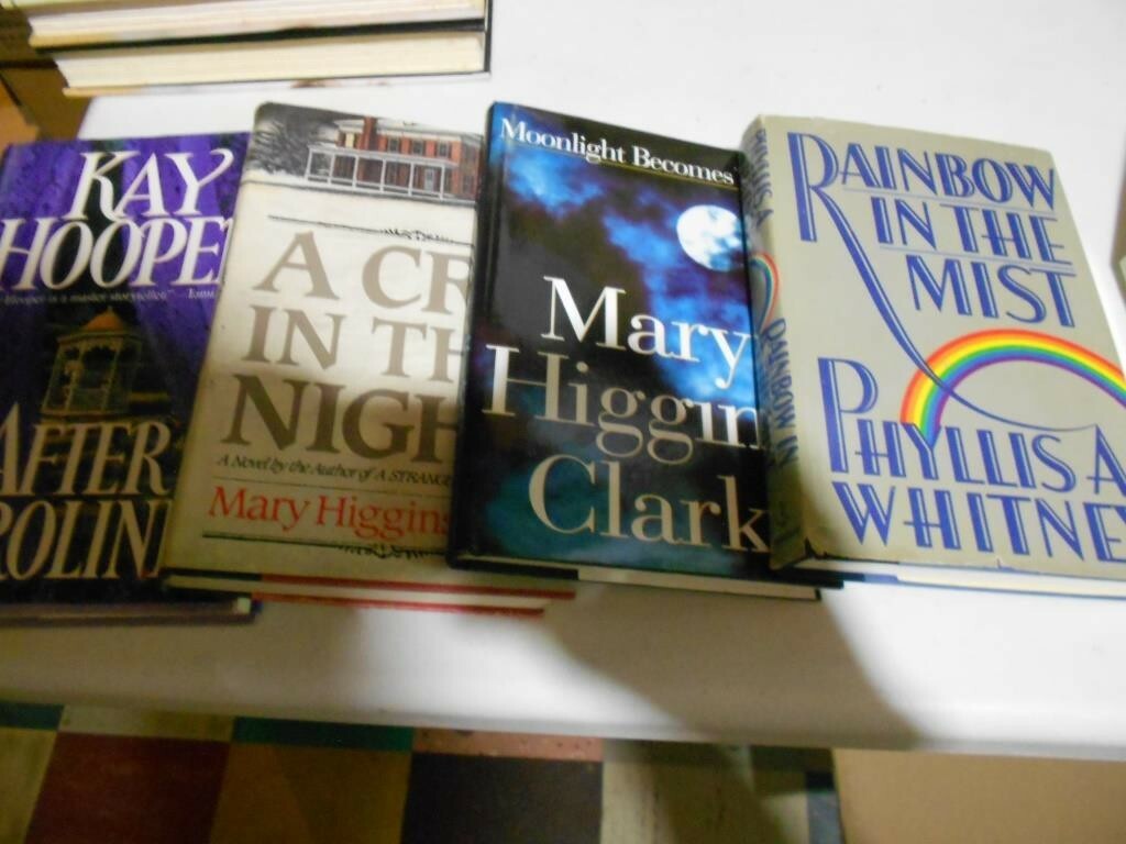 Lot of 4 Romantic Suspense HCs Mary Higgins Clark, Phyllis Whitney ...
