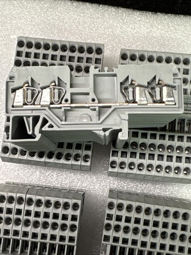 Lot of 50 Wago 280-833 4-Conductor Feed Through Terminal Block 800V 20A ...