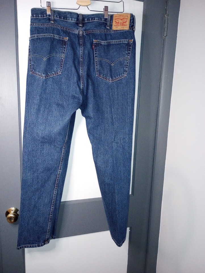 Mens Levis 505 Jeans Cowboy 42 waist 30 inseam EUC IRL photos Dark Wash ...