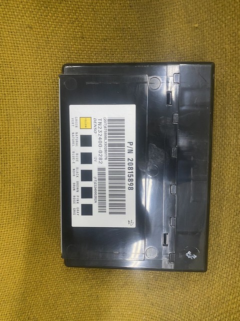 2006 - 2013 Cadillac Chevy GMC Body Control Module Unit BCM BCU ...