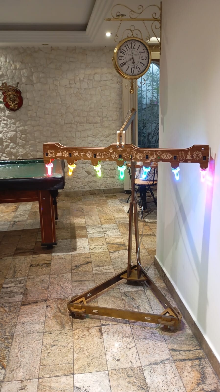 CRYSTAL LIGHT BED BIOPHOTONIC PEDESTAL CHROMOTHERAPY DEVICE Quartz ...