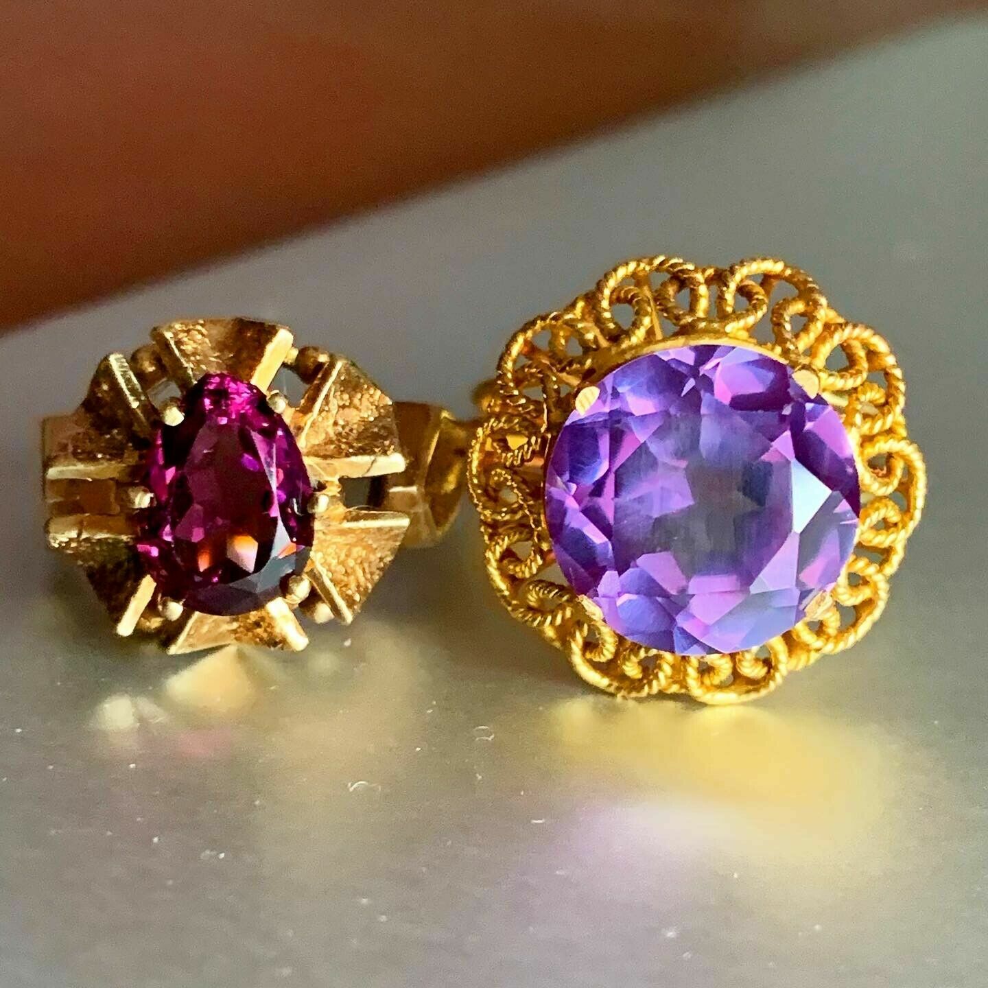 VINTAGE 18K GOLD COLOR CHANGE PURPLE SAPPHIRE ALEXAND… - Gem