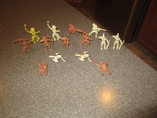 VINTAGE MARX FORT APACHE PLAYSET INDIANS 60MM VINYL | eBay