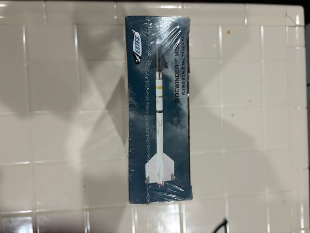 Estes Aim-9 Sidewinder Flying Scale Model Rocket Beta Series EST 2125 ...