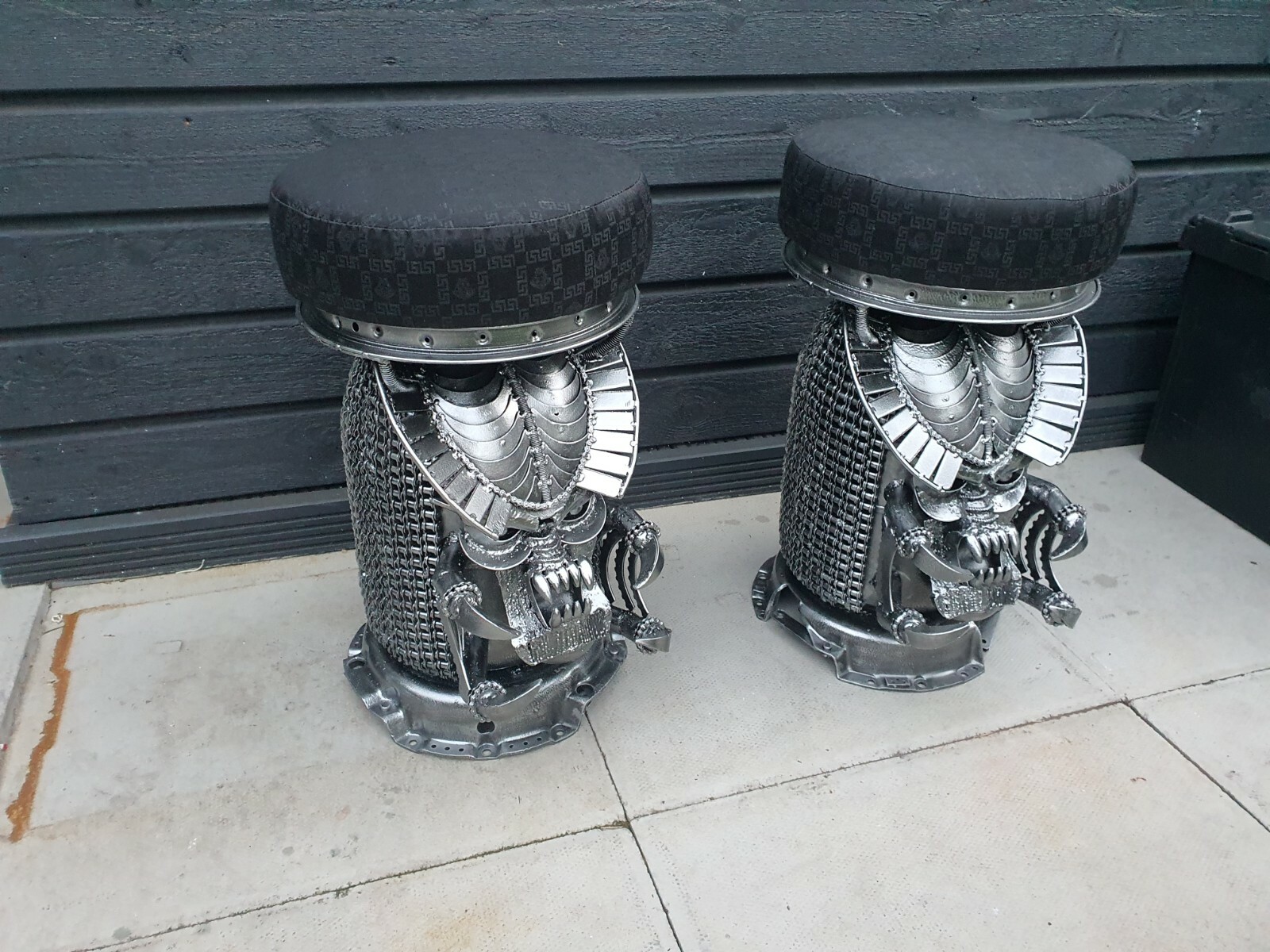 Predator Table & Bar Stools Sculpture Sci-FI Model Metal Art ...