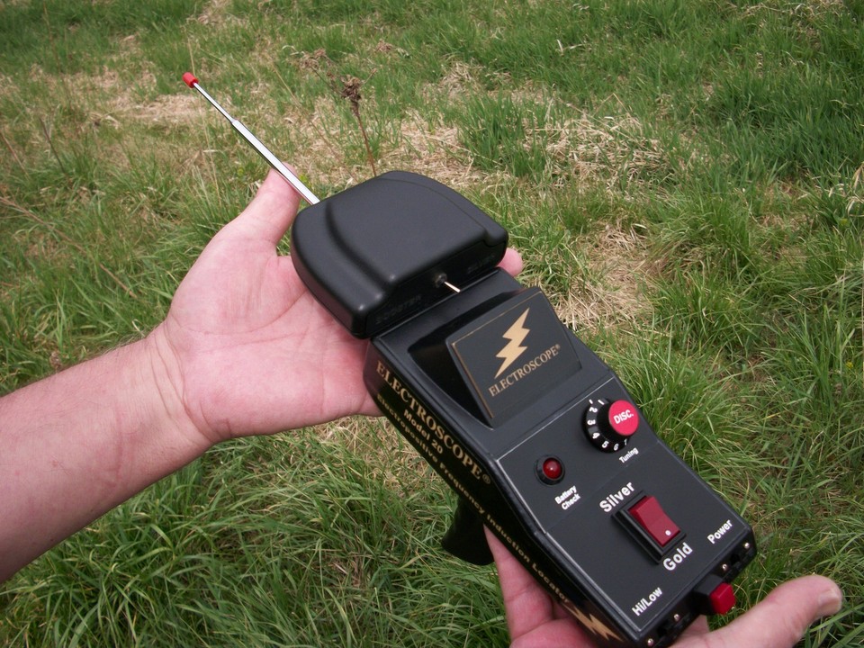MODEL 20 LONG RANGE GOLD & SILVER LOCATOR METAL DETECTOR ELECTROSCOPE ...