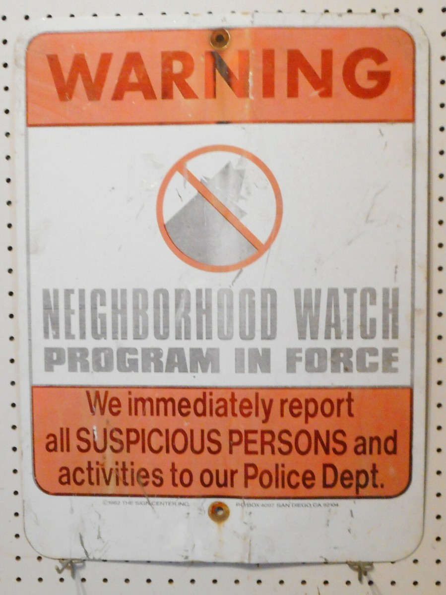 Neighborhoodwatchsign The Lost Ogle