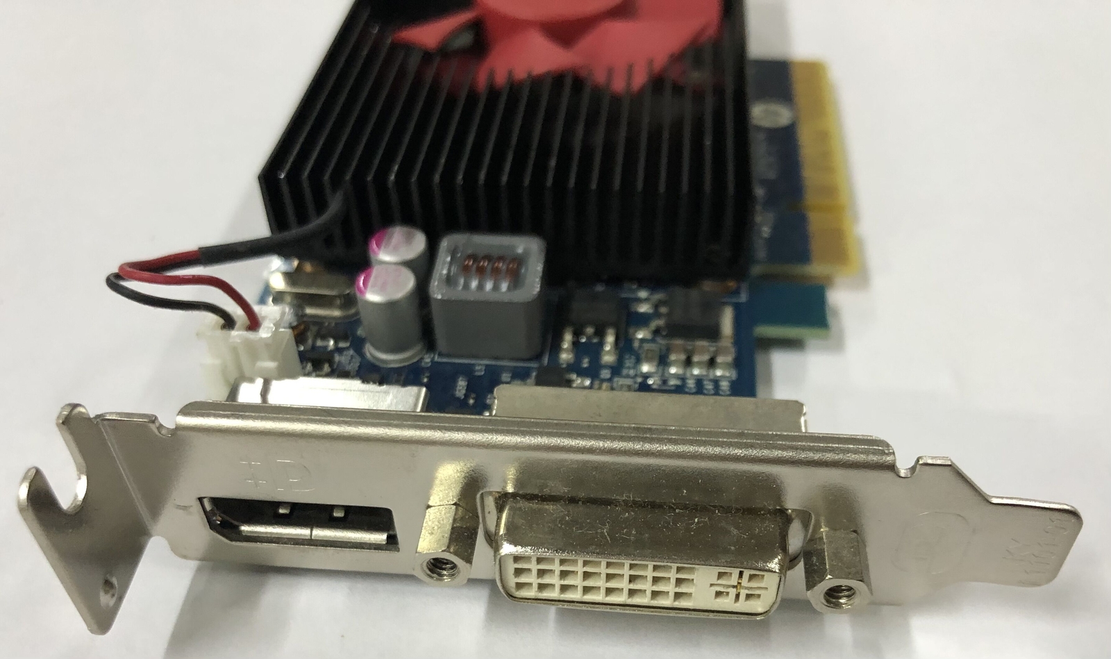 HP NVIDIA GEFORCE GT730 2GB Video Card 802315-001 half height SFF Low ...
