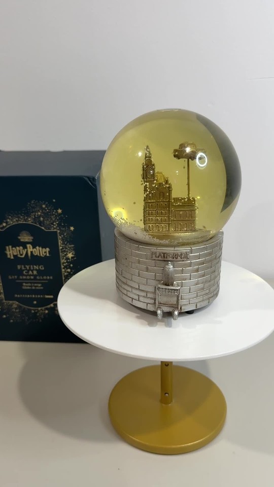 Pottery Barn Teen Harry Potter Lit Snow Globe FLYING CAR NIB Read | eBay