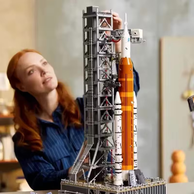 3601PCS Artemis Space Launch System Model Bricks Building Blocks MOC ...