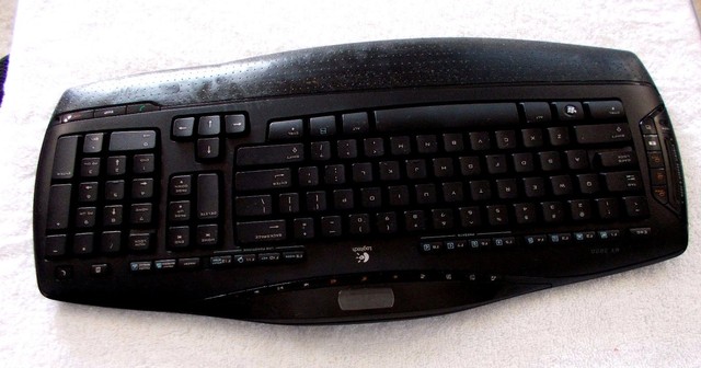 Logitech MX 3200 Laser 967688-0510 Wireless Keyboard for sale online | eBay