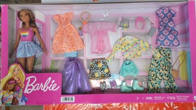 Barbie Doll Brunette 7 Outfits HKR91 | eBay