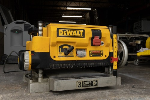 DEWALT DW735 13" Three Knife 2-Speed Thickness Planer 873780002737| eBay