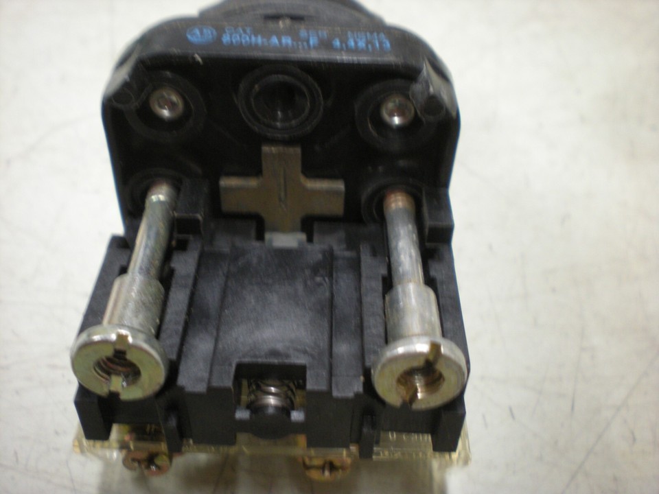 Allen Bradley 800H-AR...F NO Pushbutton Switch - Green Button - Tests ...