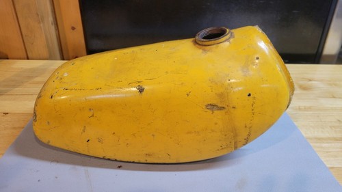 YAMAHA YZ80D YZ 80 D FUEL GAS PETROL TANK COMPETITION YELLOW | eBay