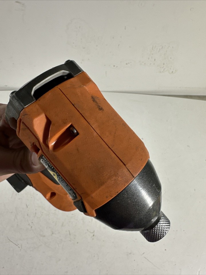 RIDGID Brushless Cordless 18 Volt Lithium Ion Battery R872311 1/4 ...