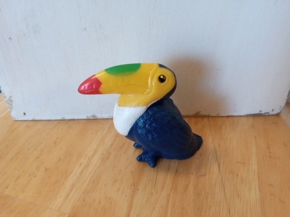 McDonald’s Animal Kingdom Toucan Toy 1998 | eBay