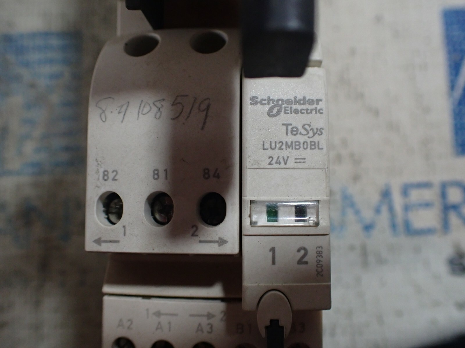 Schneider Electric LUCB05BL 24 Volt with LULC15 Advantys STB LU2MB0BL ...