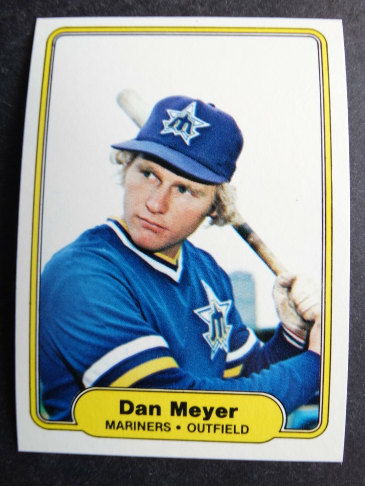 1982 Fleer Baseball Cards Complete Your Set You U Pick From List 441 ...