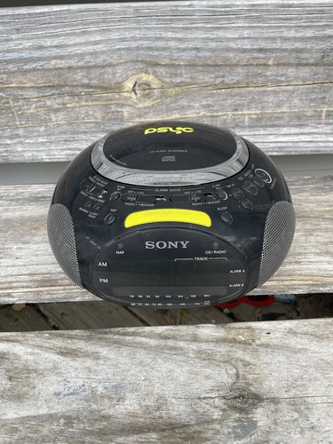 Sony PSYC ICF-CD832 Space CD Player, Alarm Clock, AM/FM Radio WORKS ...