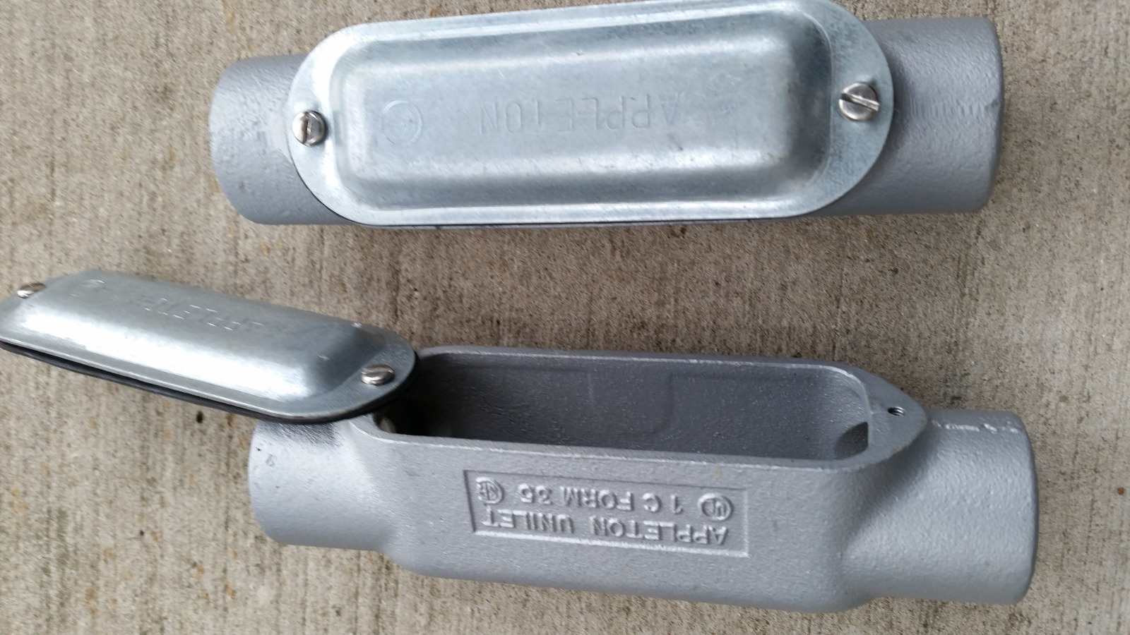 Appleton 1" pulling Ell W/cover & gasket, 1 form 35, cast iron | eBay