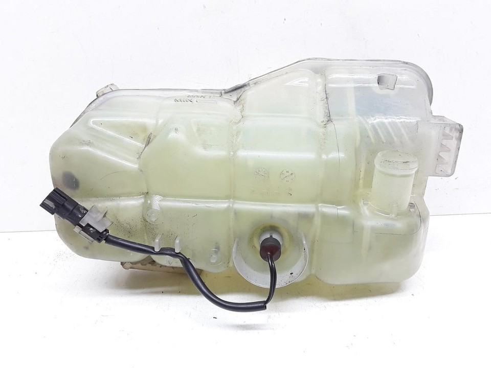 Volvo V40 2013 Water coolant expansion tank reservoir 31338764 Diesel ...