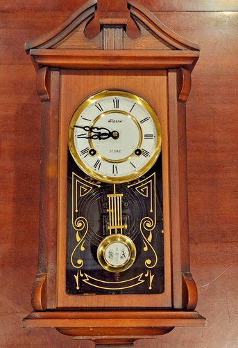 Alaron 31 Day Pendulum Wall/Mantel Clock With Key C-246 Korea - Vintage ...