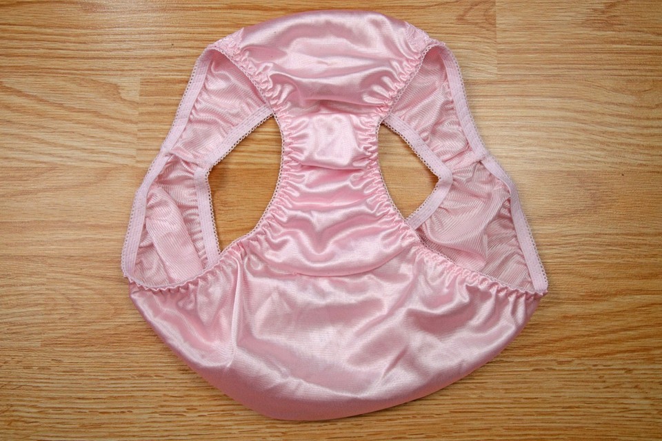 VINTAGE JAPANESE NYLON SHINY SLIPPERY PRETTY CUTE PINK PANTY BIKINI ...