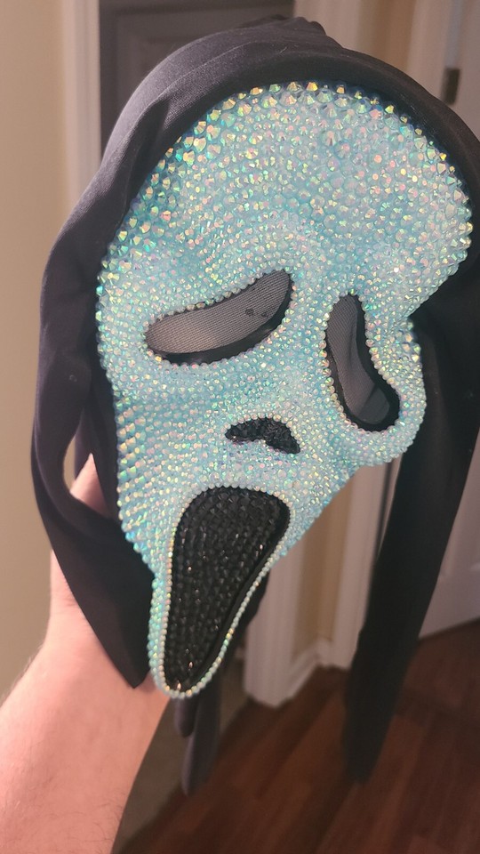 Ghost Face Scream Ghostface Glitter Pearl Sparkles Halloween or Cosplay ...