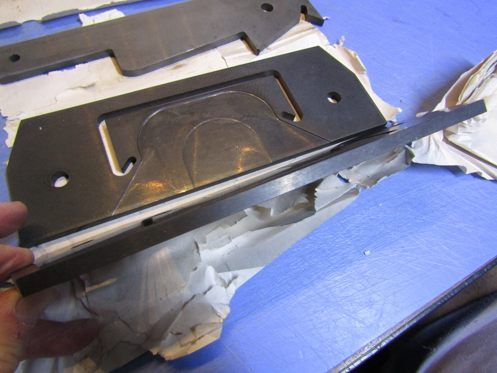 1 – WIREMOLD 640BDK 4000 Base Cutter Replacement Blade Kit. NEW in Box ...