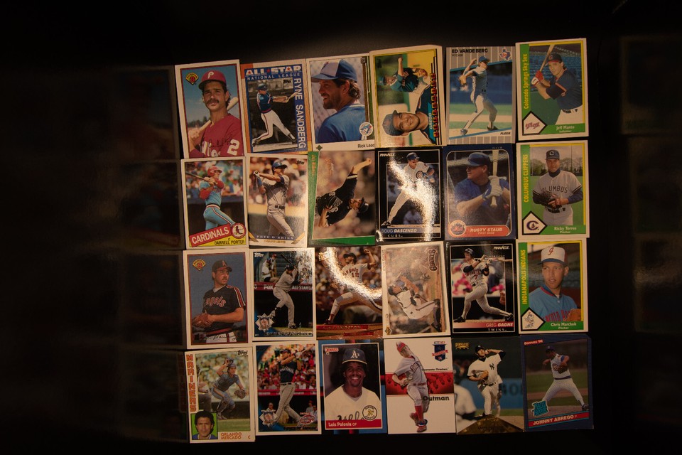 baseball cards (Poor to Good Condition) set of 126 random cards | eBay