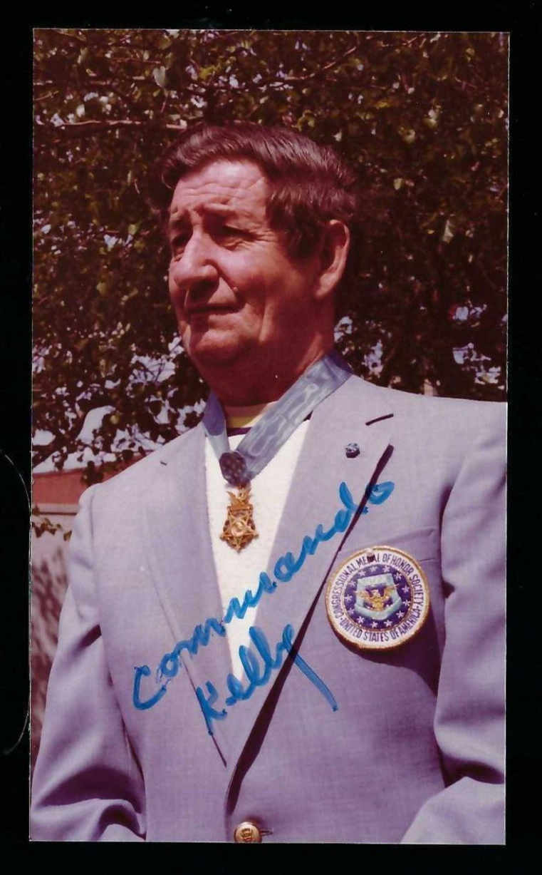 Charles E. Kelly signed photo BAS Authenticated WWII Medal of Honor ...