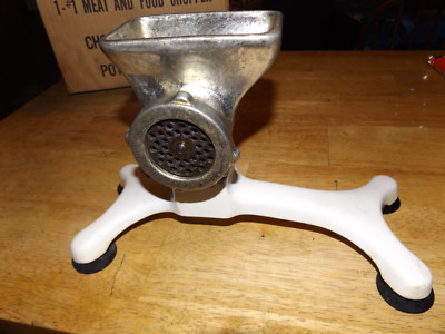 VINTAGE-CHOP-RITE GRINDER-MANUAL CRANK-ENAMELED-WHITE BASE ...