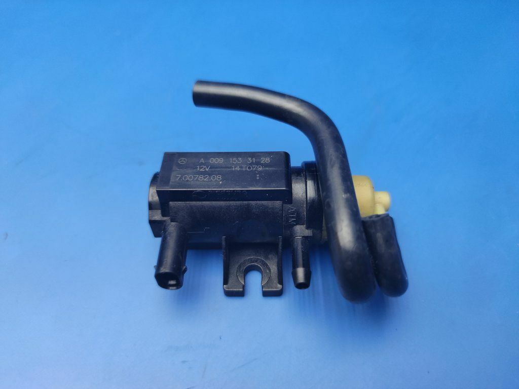 B176 Mercedes-Benz Solenoid Vacuum Valve A0091533128 Genuine for sale ...